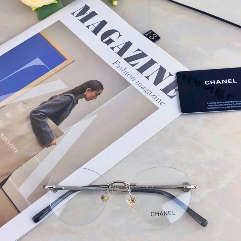 Top match Chanel Sunglasses