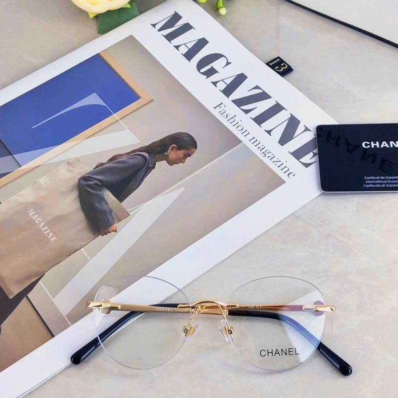Top match Chanel Sunglasses