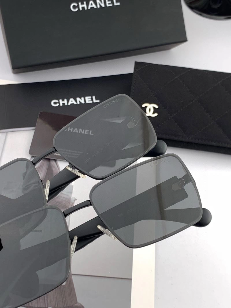 Top match Chanel Sunglasses