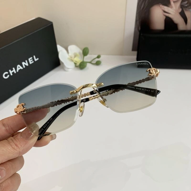 Bargain Chanel Sunglasses