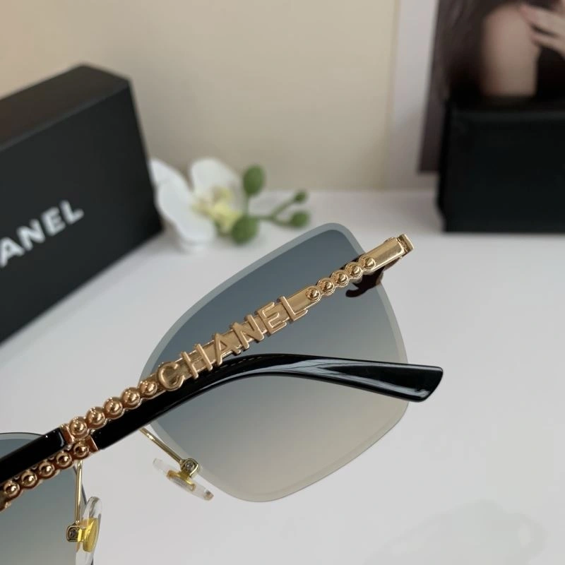 Bargain Chanel Sunglasses