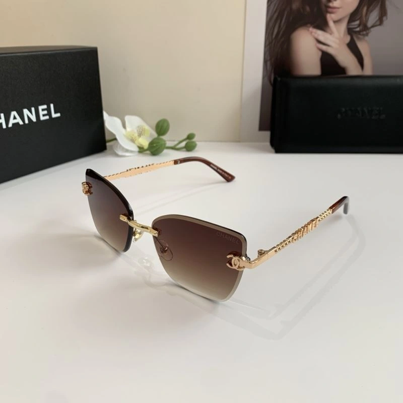 Cut-rate Chanel Sunglasses