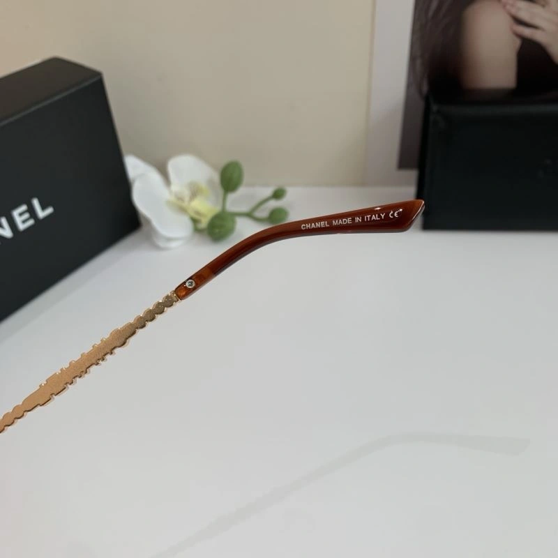 Cut-rate Chanel Sunglasses