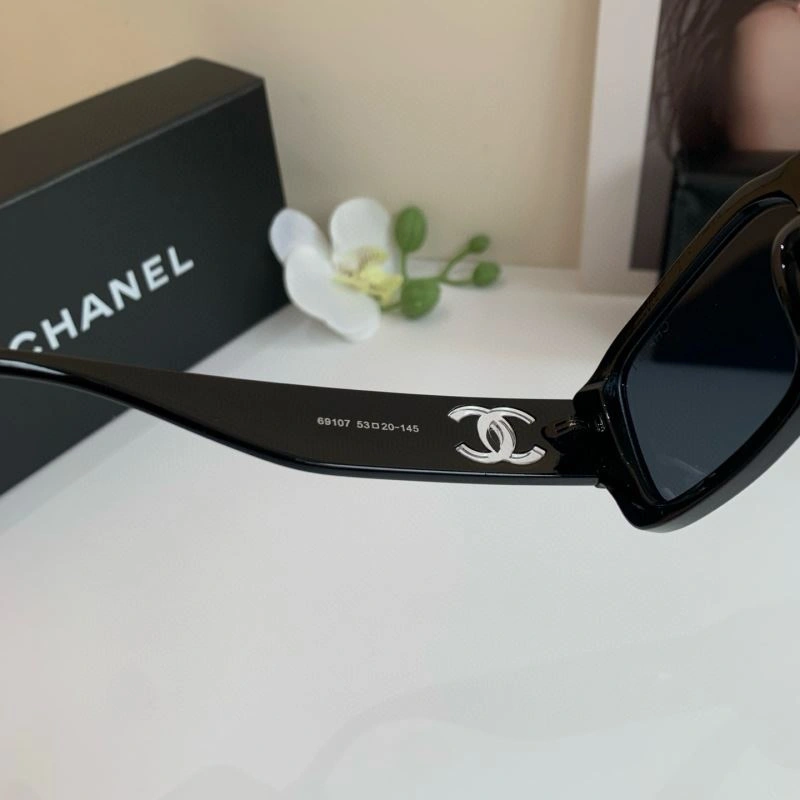 Mirror quality Chanel Sunglasses