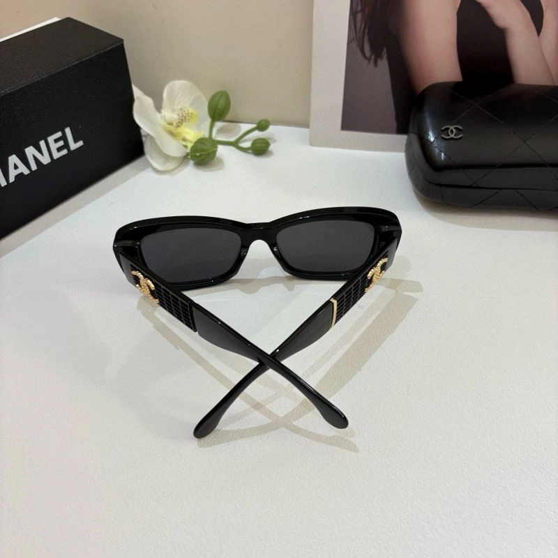 Cut-rate Chanel Sunglasses