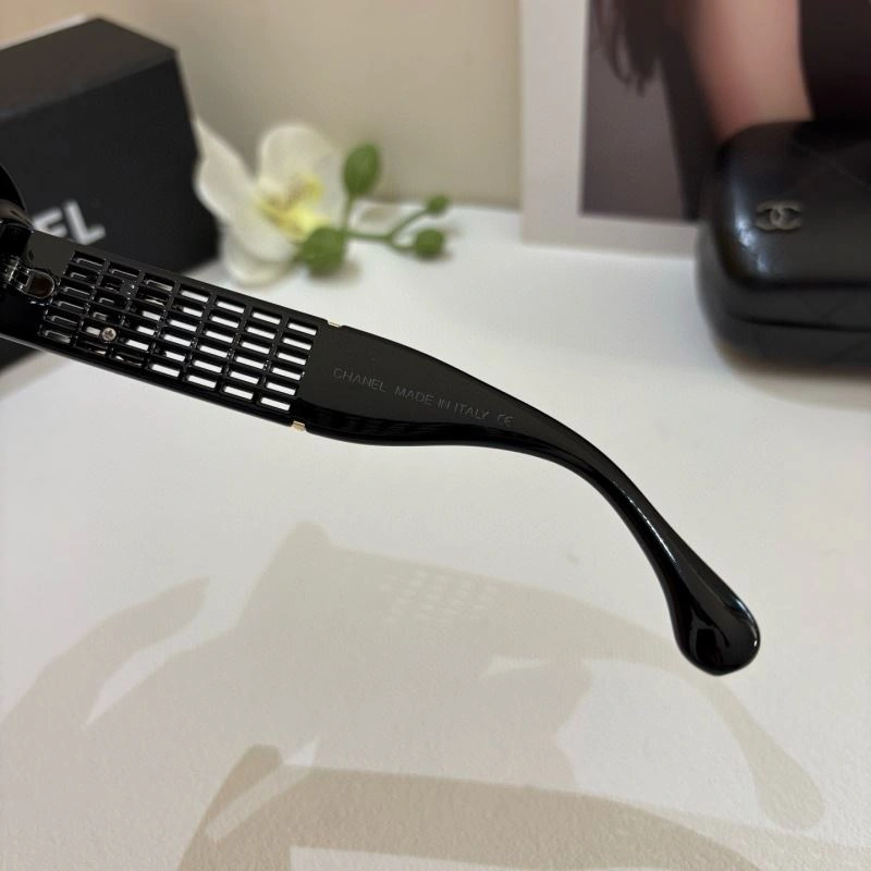 Cut-rate Chanel Sunglasses