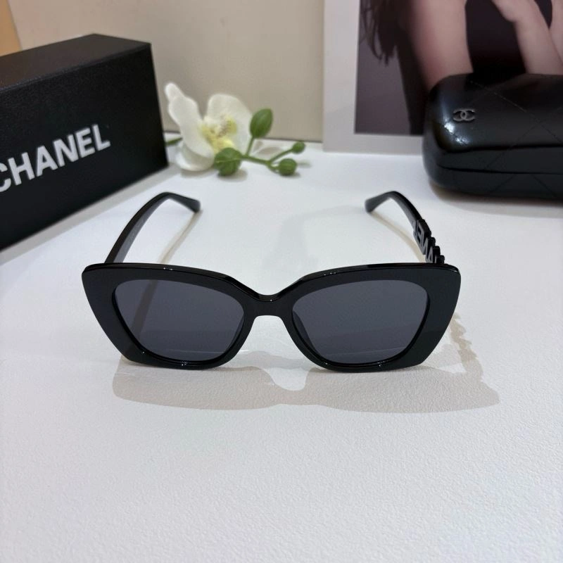 Bargain Chanel Sunglasses