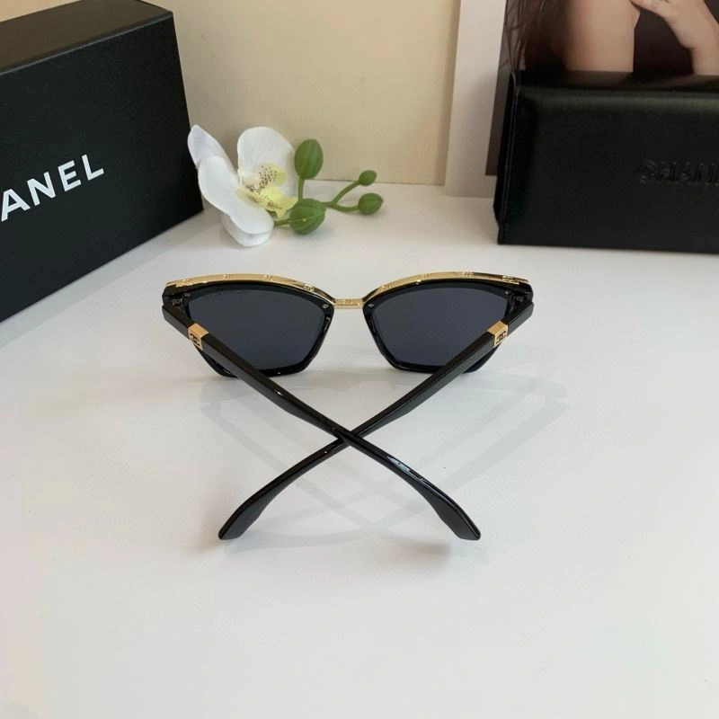 Mirror quality Chanel Sunglasses