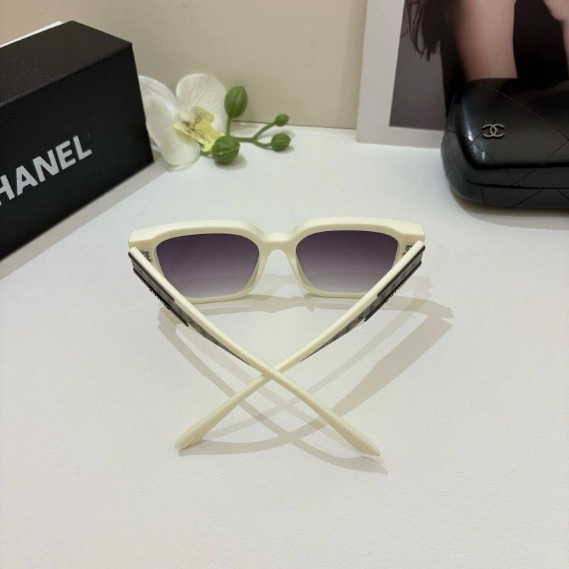 Mirror quality Chanel Sunglasses