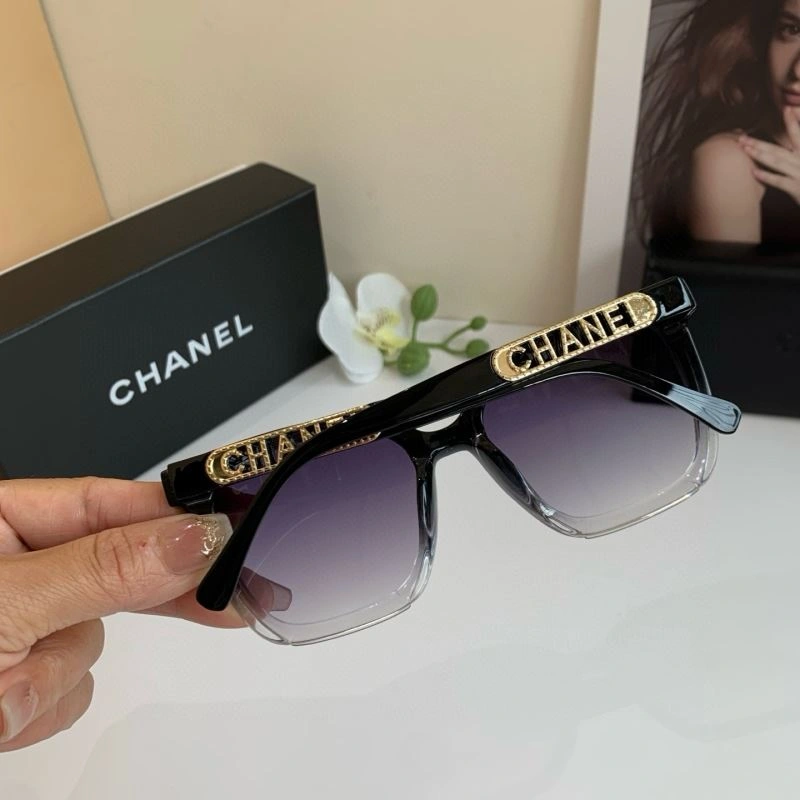 Top match Chanel Sunglasses