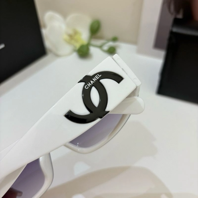 Mirror quality Chanel Sunglasses