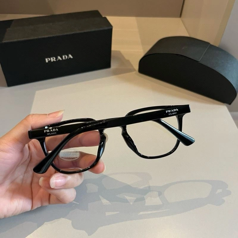 Top mirror Chanel Sunglasses