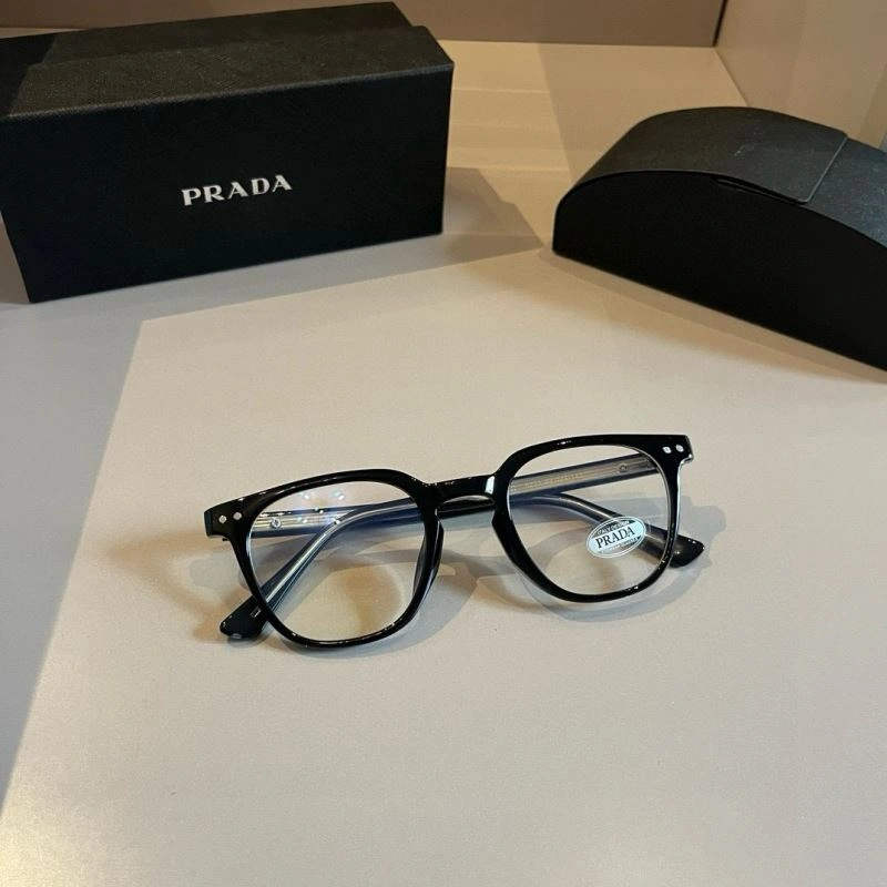 Top mirror Chanel Sunglasses