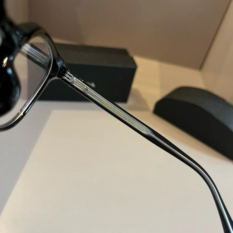 Top mirror Chanel Sunglasses