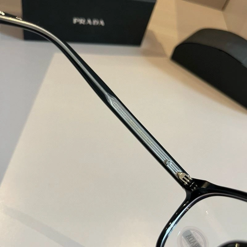 Top mirror Chanel Sunglasses