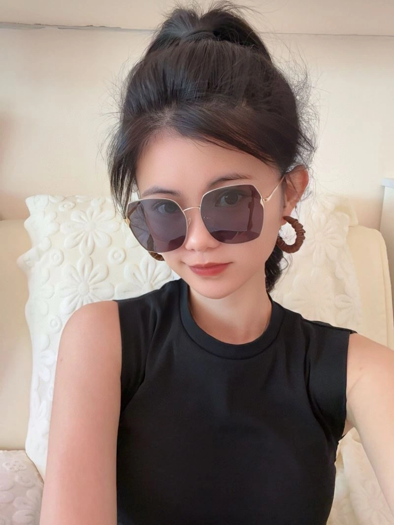 Legit Chanel Sunglasses