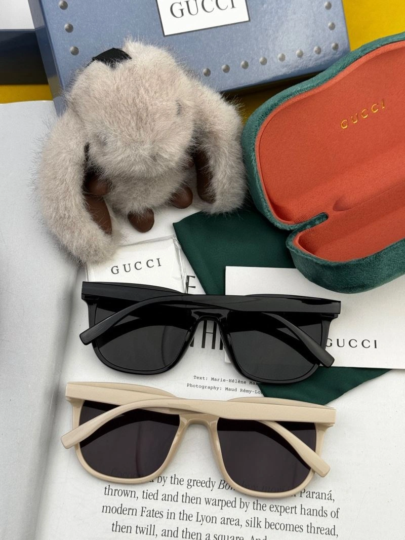 Bargain Chanel Sunglasses