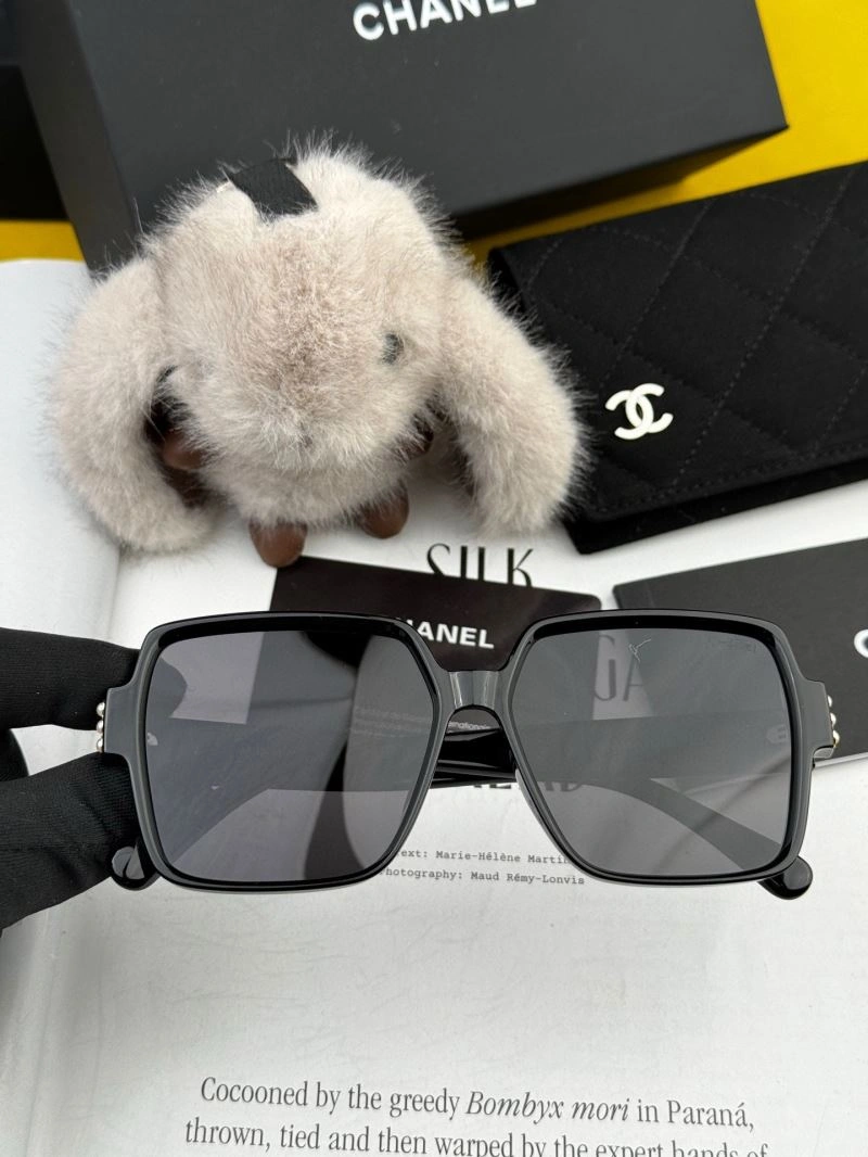 Cut-rate Chanel Sunglasses