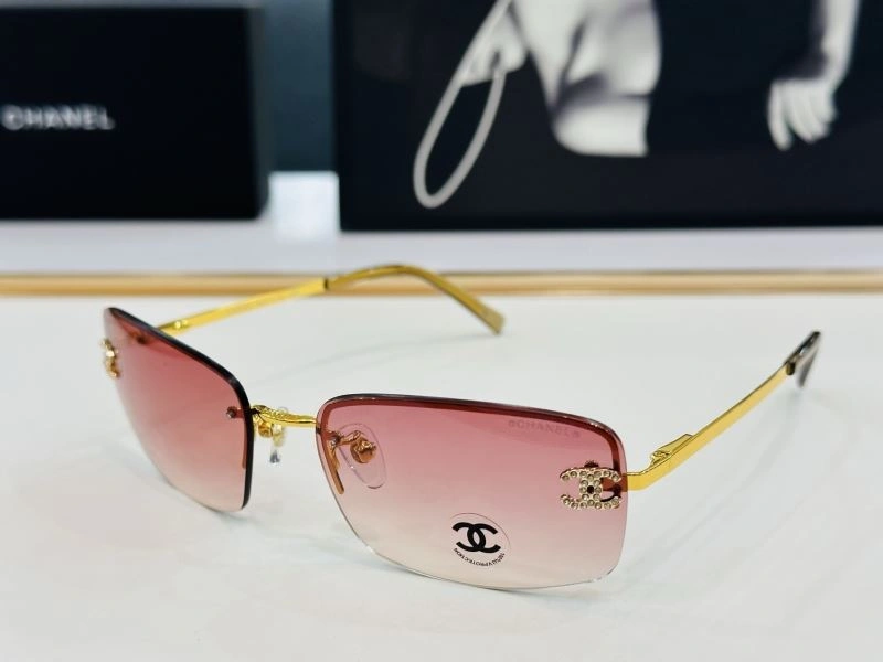 Cut-rate Chanel Sunglasses