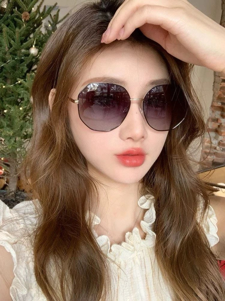 Inexpensive Chanel Sunglasses