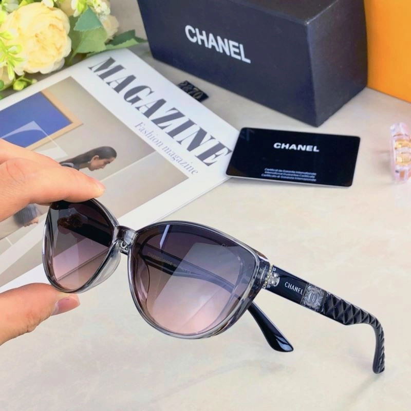 Low-cost Chanel Sunglasses
