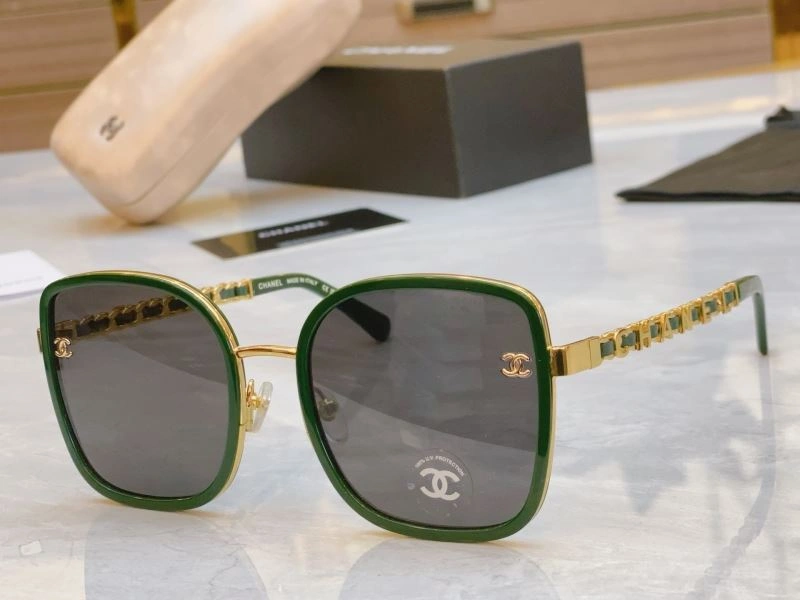 Top match Chanel Sunglasses