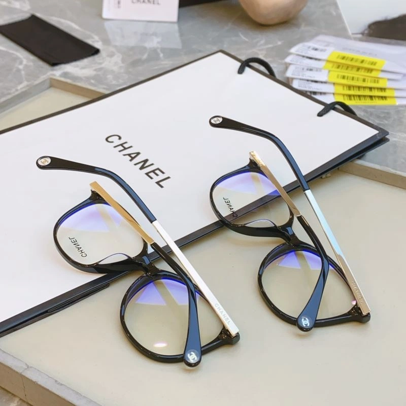 Exact replica Chanel Sunglasses