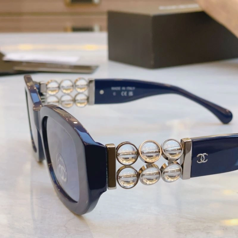 Exact replica Chanel Sunglasses