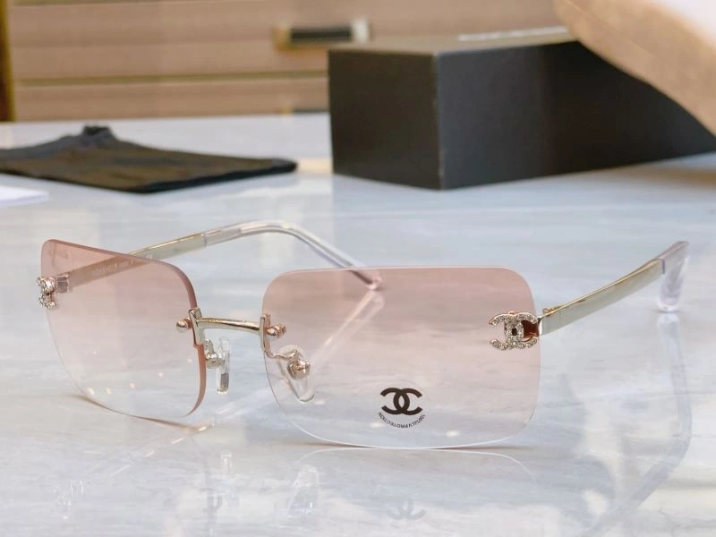 Precise copy Chanel Sunglasses