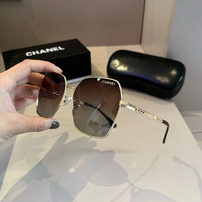 Cut-rate Chanel Sunglasses