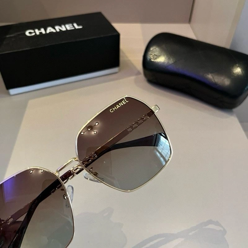 Cut-rate Chanel Sunglasses