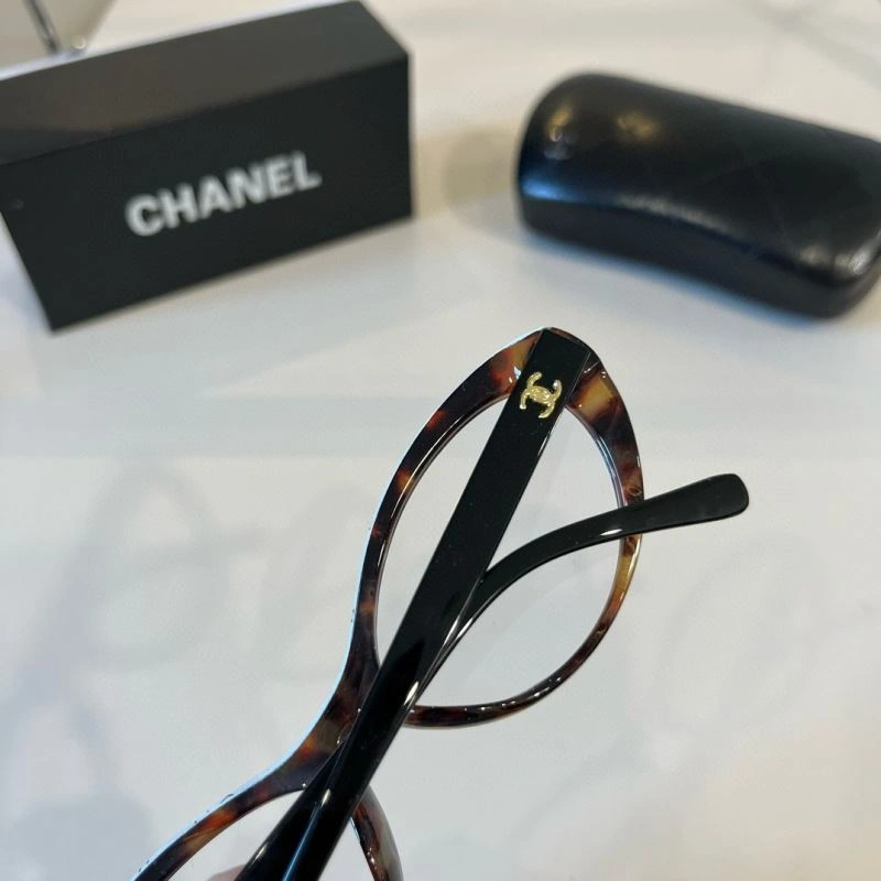 Bargain Chanel Sunglasses