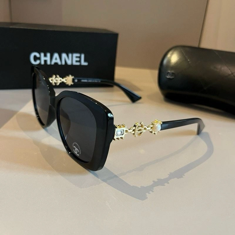 Bargain Chanel Sunglasses