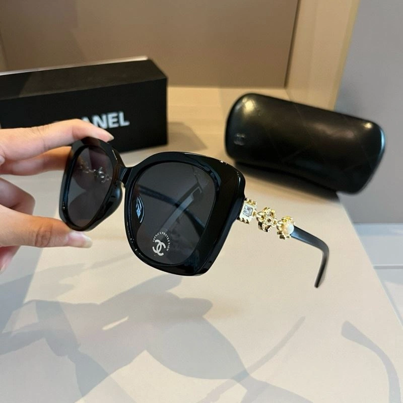 Bargain Chanel Sunglasses