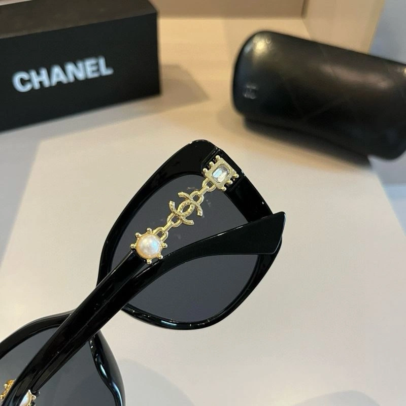 Bargain Chanel Sunglasses