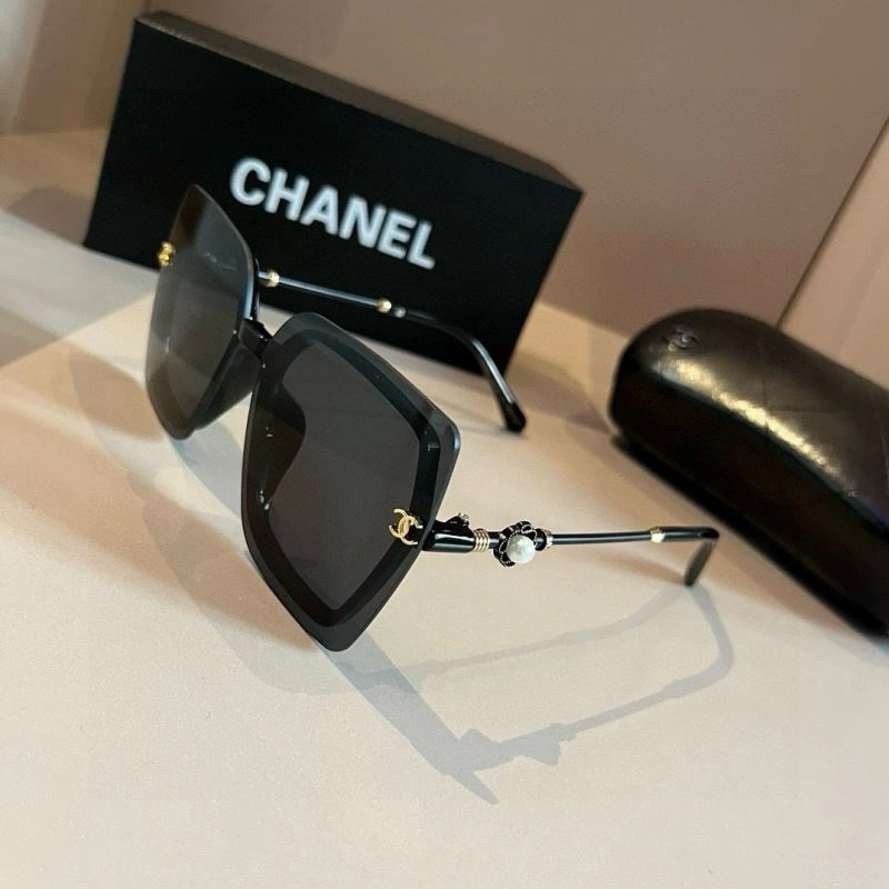 Mirror quality Chanel Sunglasses