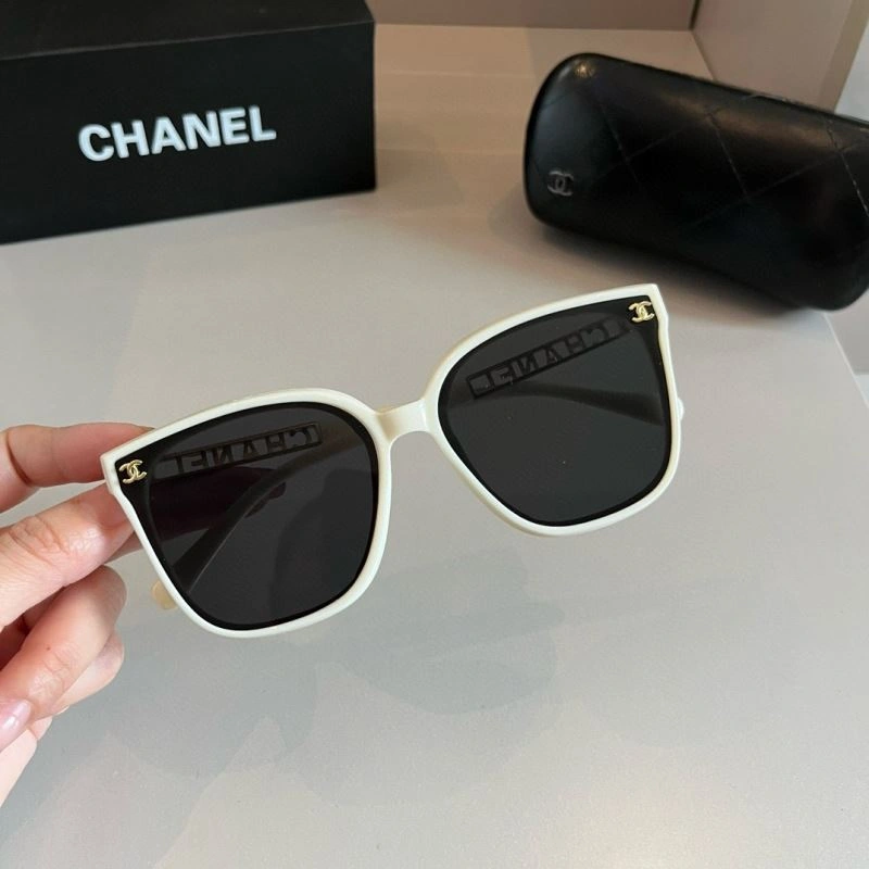 Bargain Chanel Sunglasses