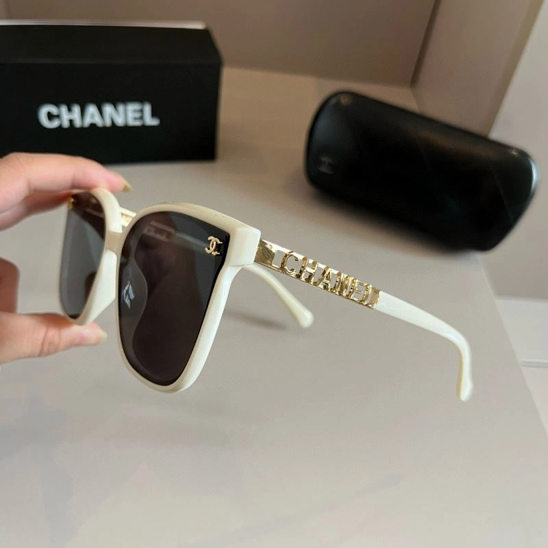 Bargain Chanel Sunglasses