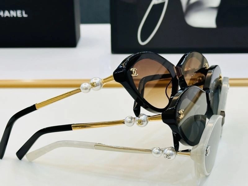 Cut-rate Chanel Sunglasses