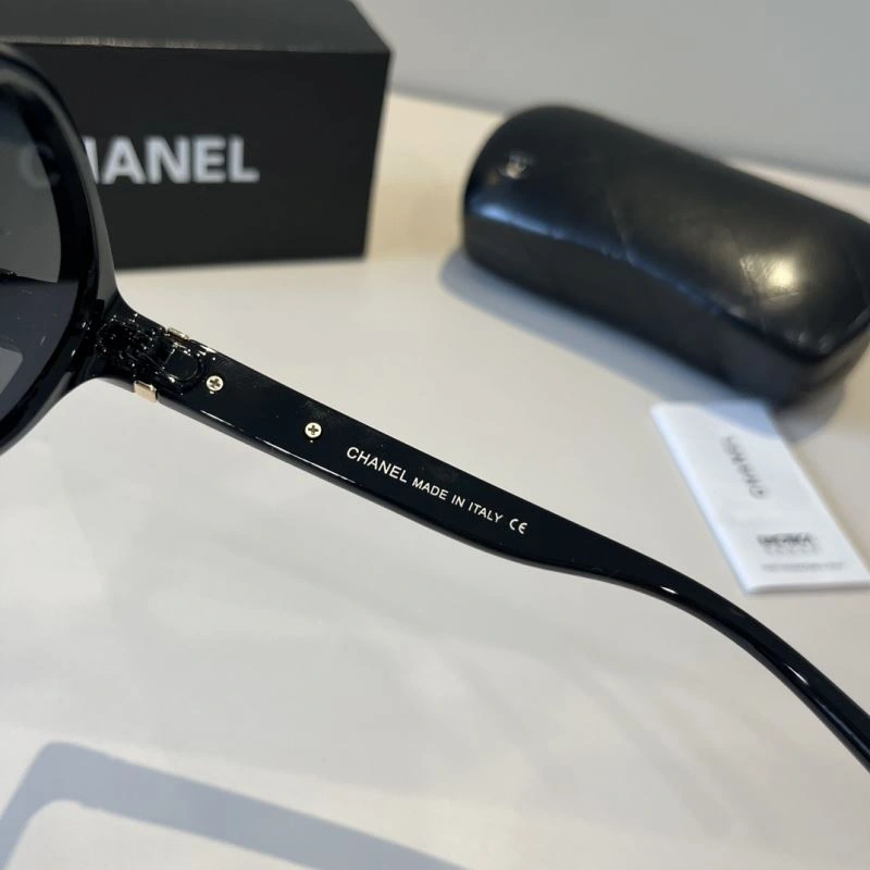 Bargain Chanel Sunglasses