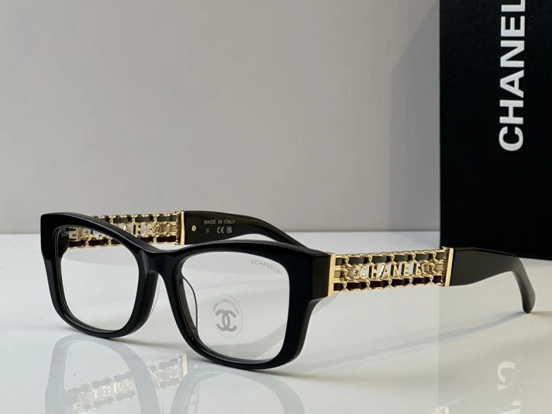 Top match Chanel Sunglasses