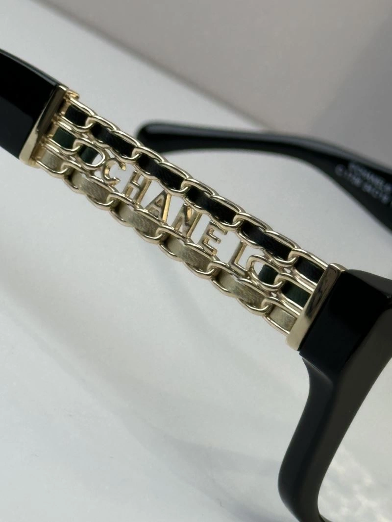 Top match Chanel Sunglasses