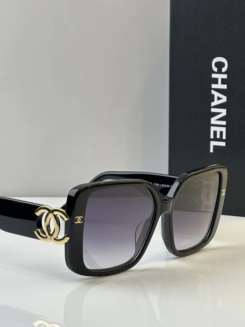Top match Chanel Sunglasses