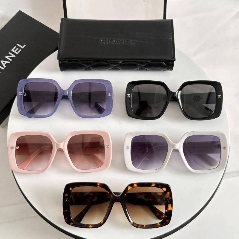 Top match Chanel Sunglasses