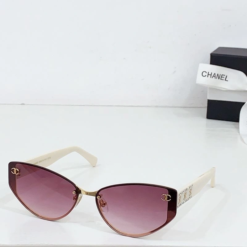 Exact replica Chanel Sunglasses