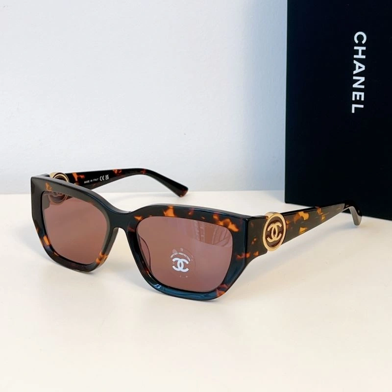 Exact replica Chanel Sunglasses