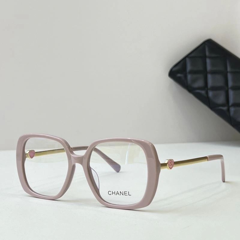 Low-cost Chanel Sunglasses