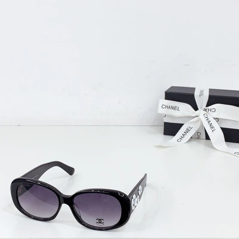 Low-cost Chanel Sunglasses