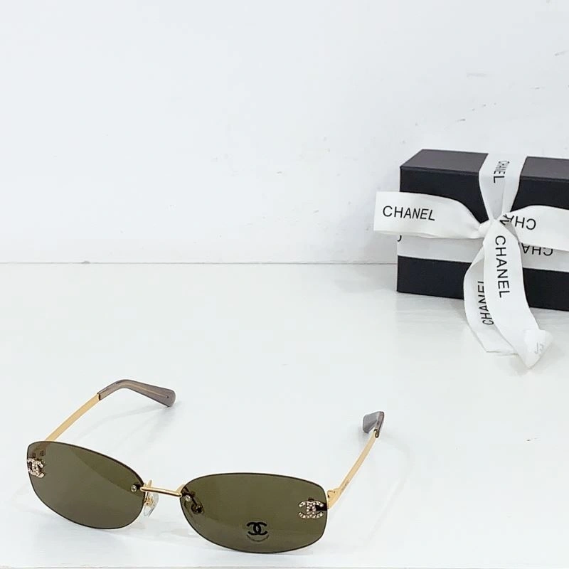 Low-cost Chanel Sunglasses