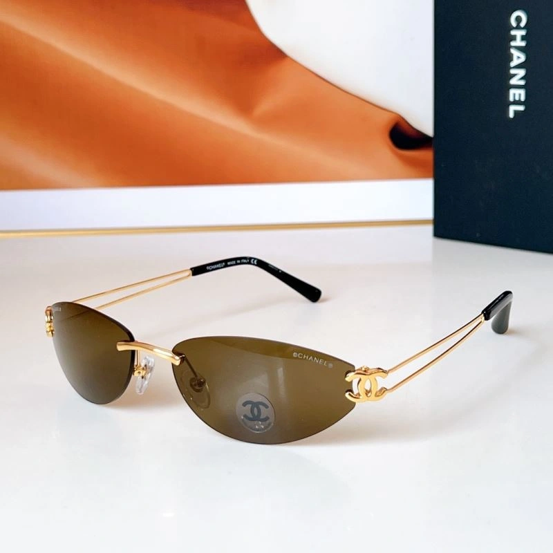 Exact replica Chanel Sunglasses
